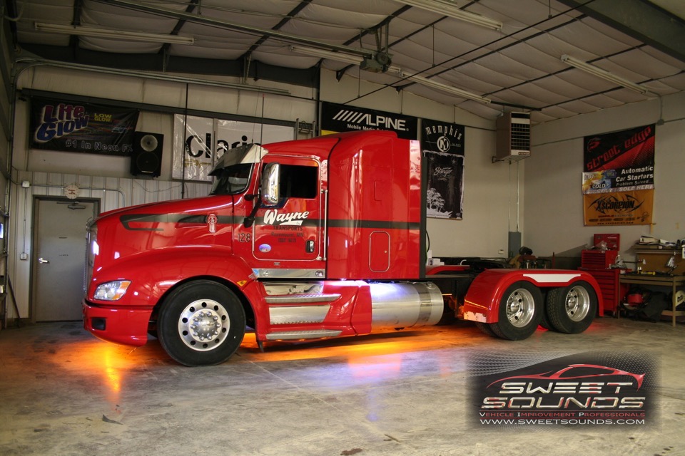 Kenworth T660 Semi Car Audio - Sweet Sounds