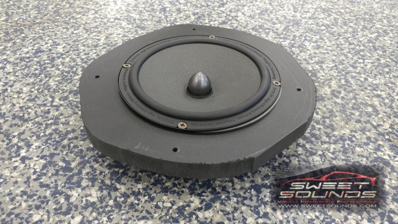 Morristown Client Chooses 2008 VW Beetle Stereo System Overhaul