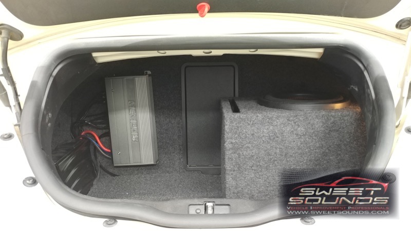 Morristown Client Chooses 2008 VW Beetle Stereo System Overhaul
